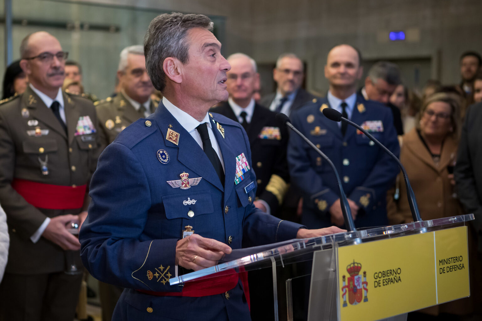 Descubre cuántos Tenientes Generales existen en España y cómo influyen ...
